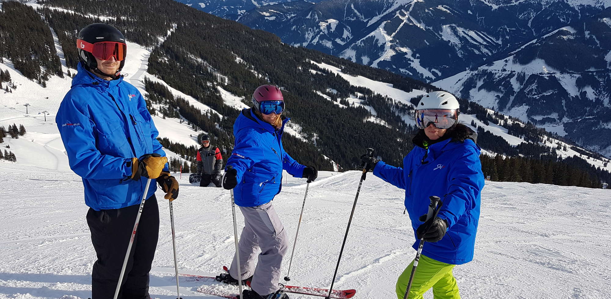 Free Ski Hosting | Ski Miquel Holidays